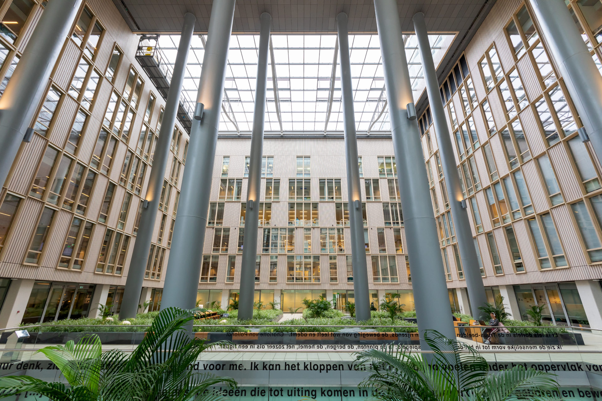 Kozijnen en ramen, gevelbekleding Erasmus Medisch Centrum Rotterdam ...